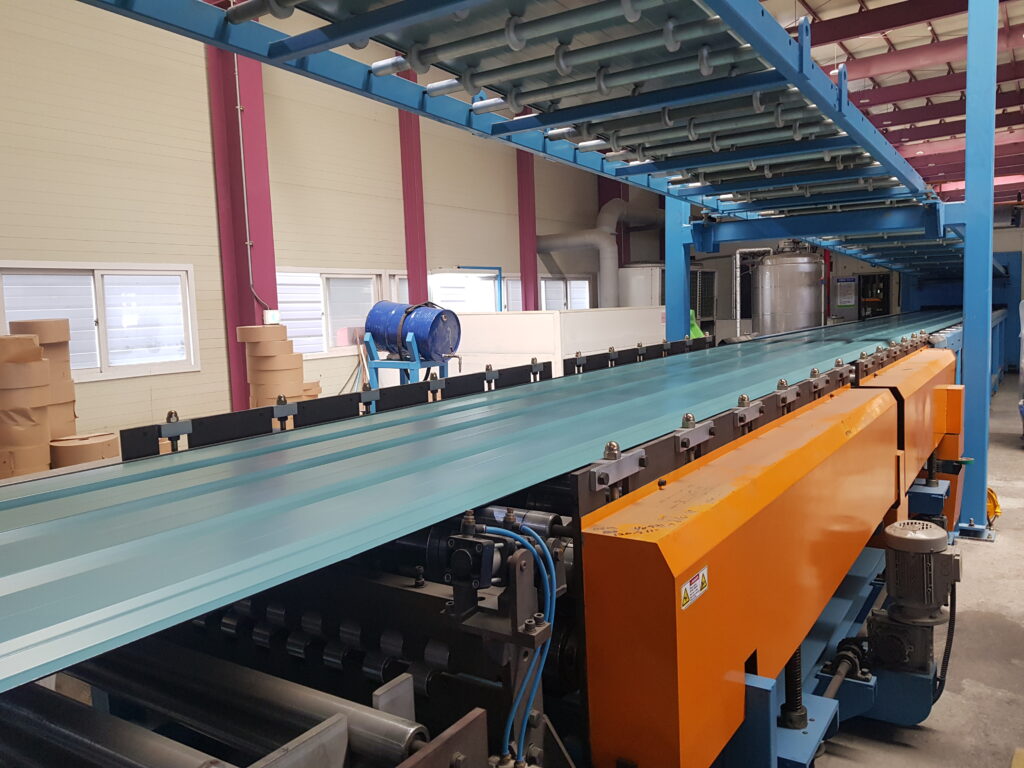22m PIR sandwich panel production line in Korea - KINDUS